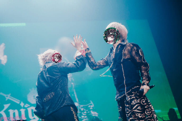「騎士X」はAliceとともに新たな夢へと歩み出す！ セトリ＆写真付き「騎士X – Knight X – 1st ONE MAN LIVE ...