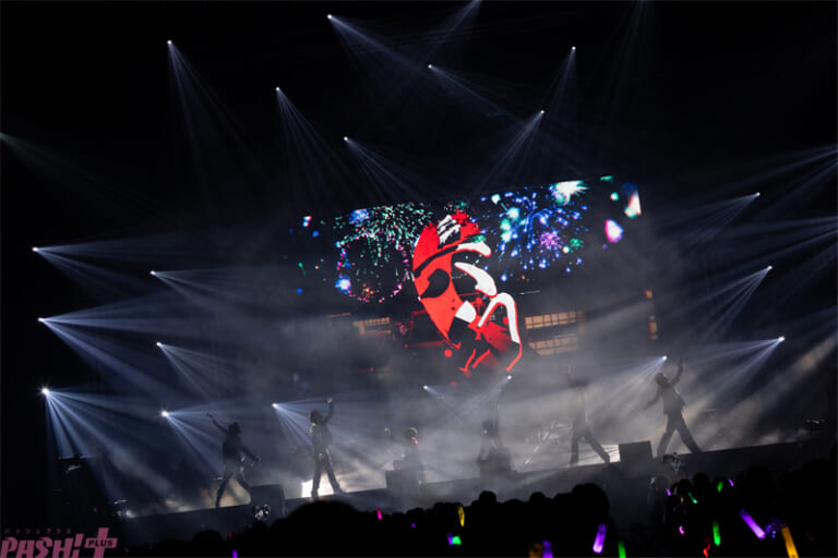 「シクフォニ」初のツアー開催が発表！ 約18,000人が大熱狂のワンマンライブ『SIXFONIA One Man Live【Six-tuation】vol.I -CHAOS-』レポートが到着 ...