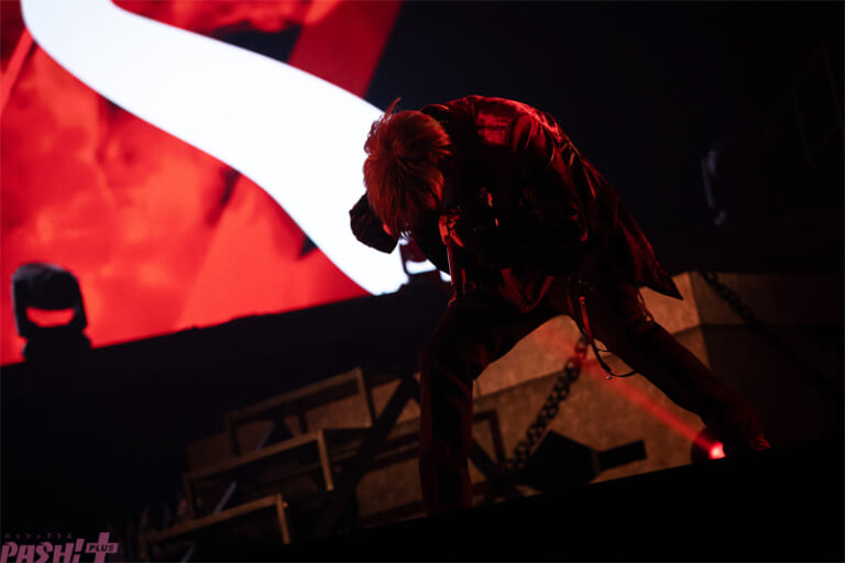 「シクフォニ」初のツアー開催が発表！ 約18,000人が大熱狂のワンマンライブ『SIXFONIA One Man Live【Six-tuation】vol.I -CHAOS-』レポートが到着 ...